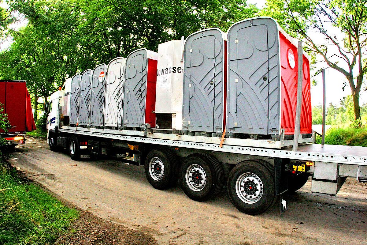 Metal Mobile WC 2019 - rent your own toilet! | Wacken Open Air